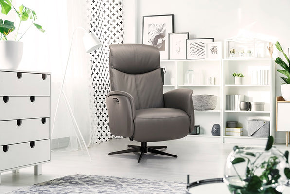 Hjort Knudsen – Martin's Furniture US